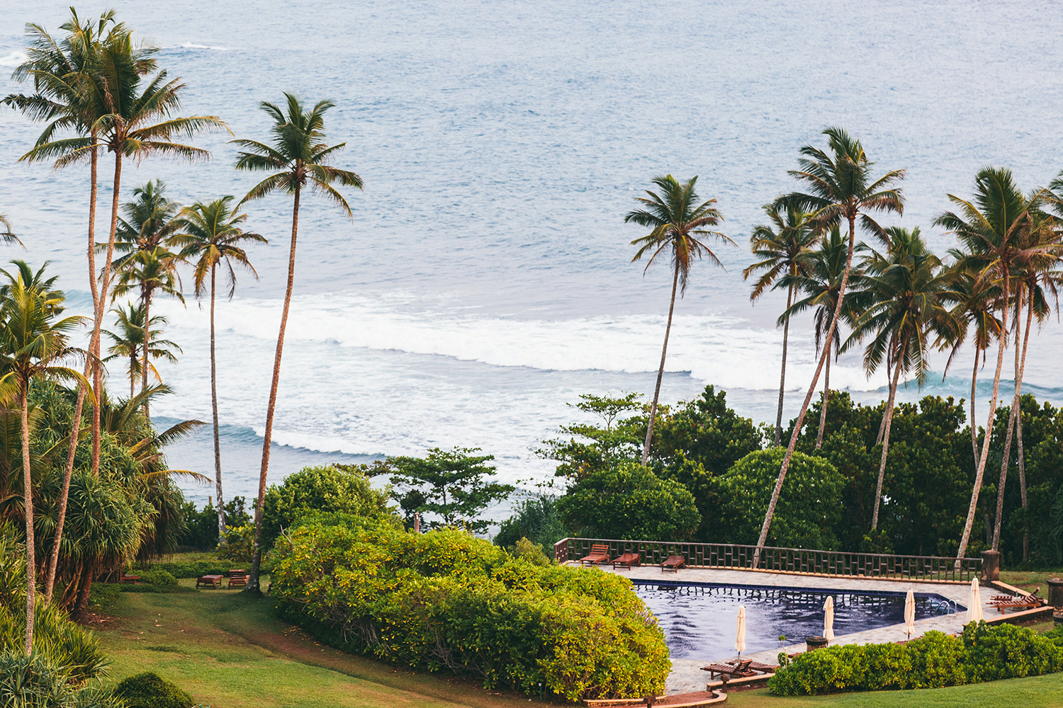 Pratique de l'ayurvéda dans un décor tropical